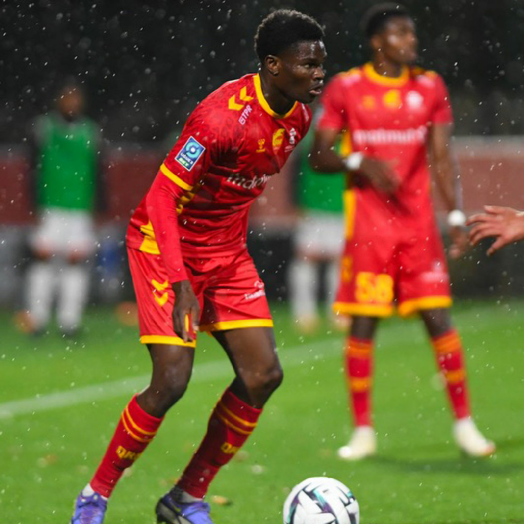 Vénuste Baboula rejoint le FC Versailles ️ - QRM